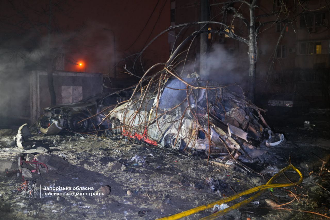 Attack on Zaporizhzhia More than 100 apartments damaged, fire broke out ...