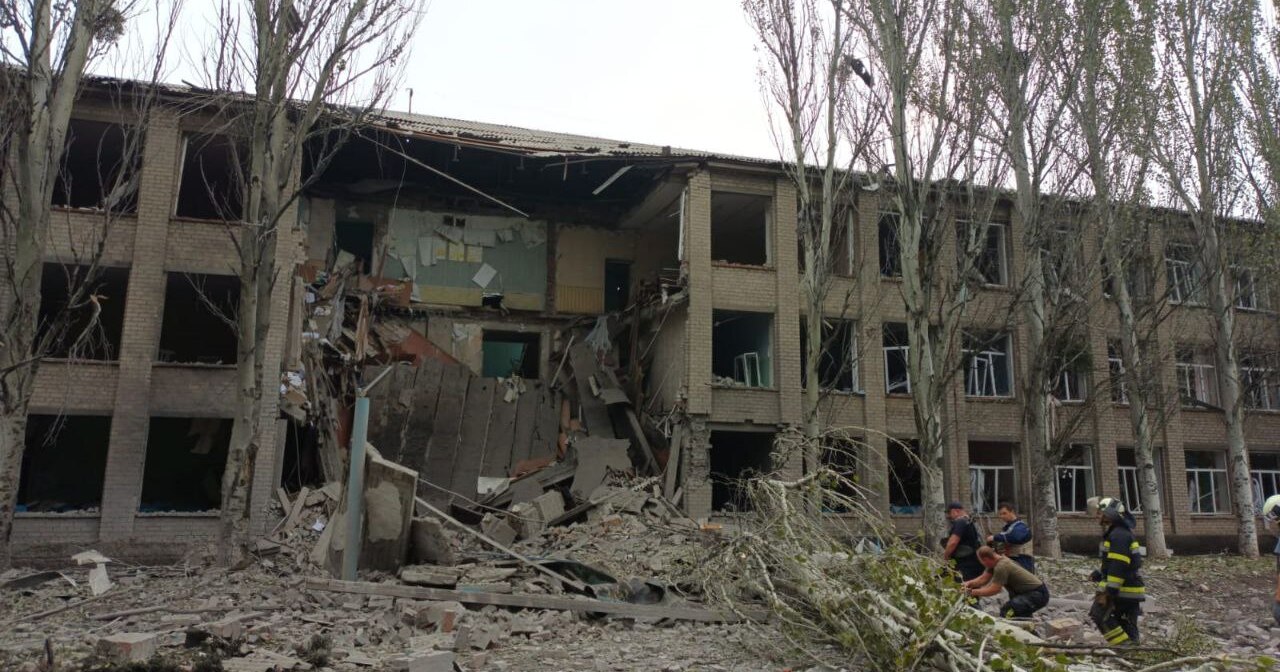 Shelling of the Donetsk region: Rashists attacked the school | Censor.NET