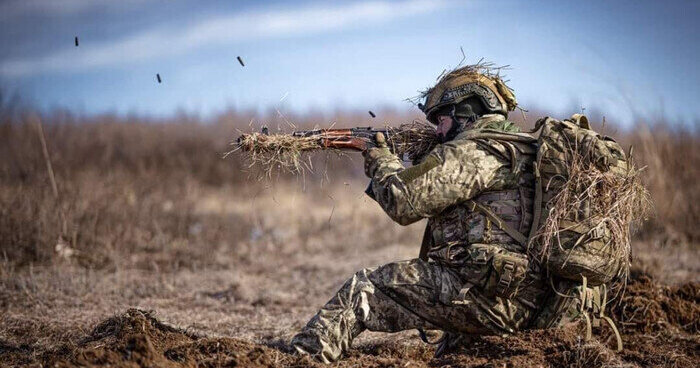 Іспанська компанія розглядає можливість виробляти військову техніку в