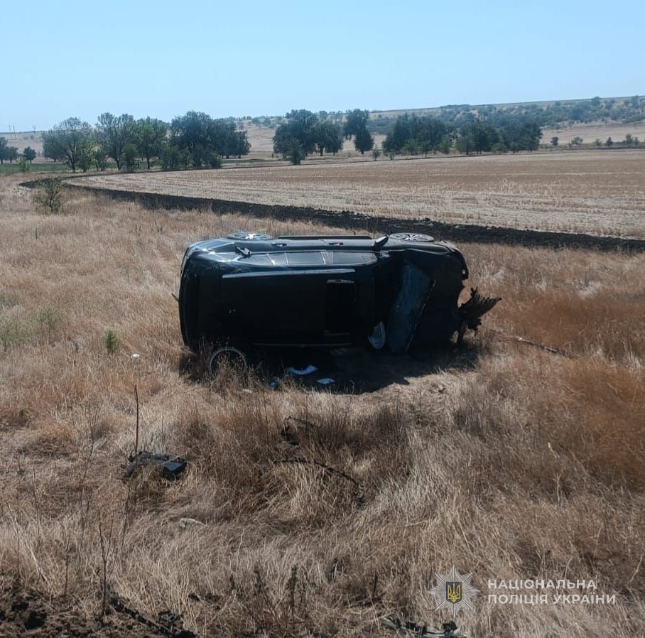 Lexus SUV overturns in Odesa region: woman killed, child and driver ...