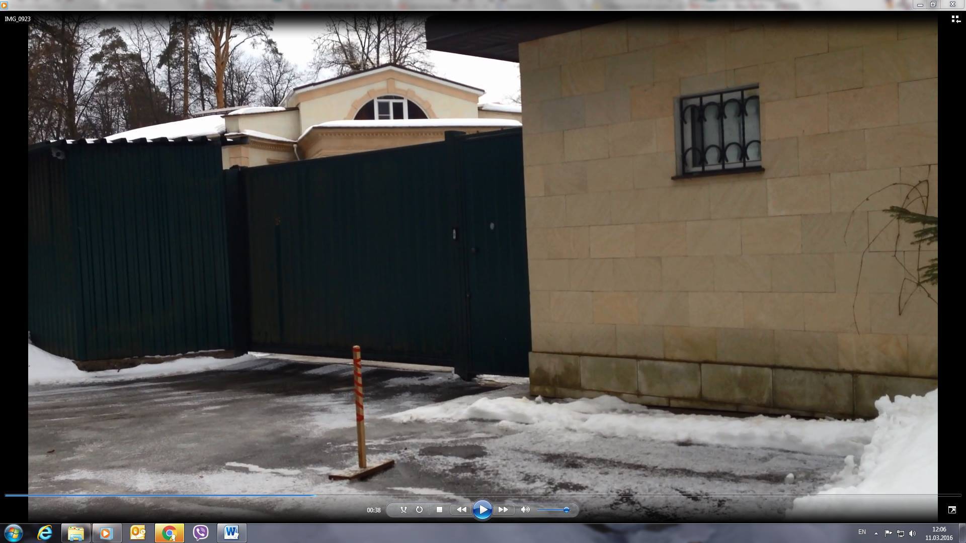 Azarov's mansion Rublevka: Azarov registered "modest" mansion in Moscow ...