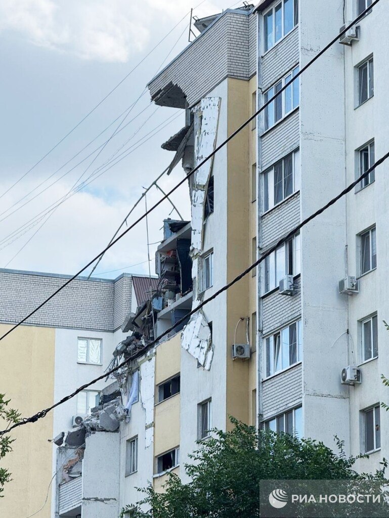 Gas explosion in a building in Saratov, Russia | Censor.NET
