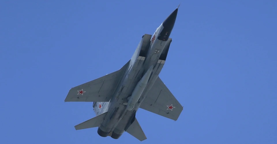 Ракетна небезпека по всій Україні Злетів МіГ-31К, пуски ракет у ...