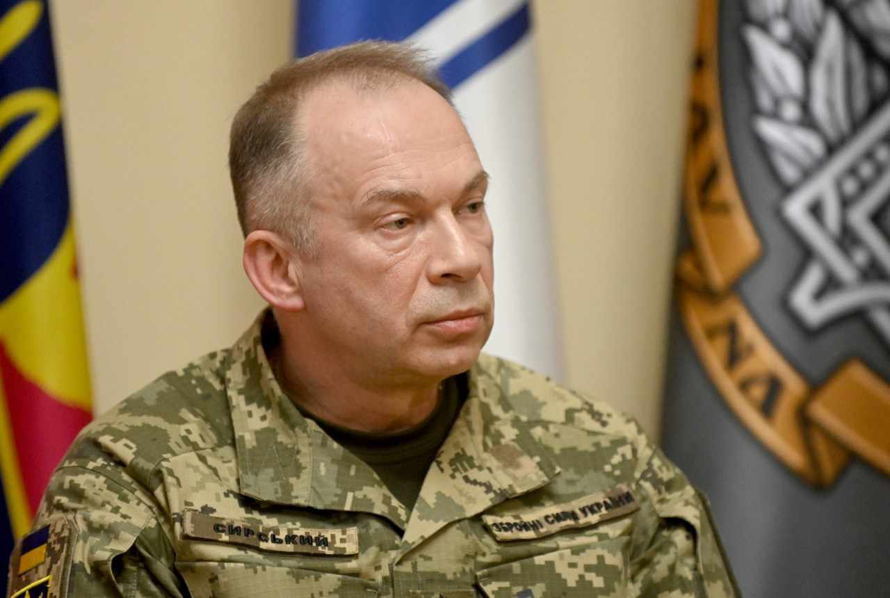 Syrskyi reports Zelenskyy on the most difficult areas at the front What ...