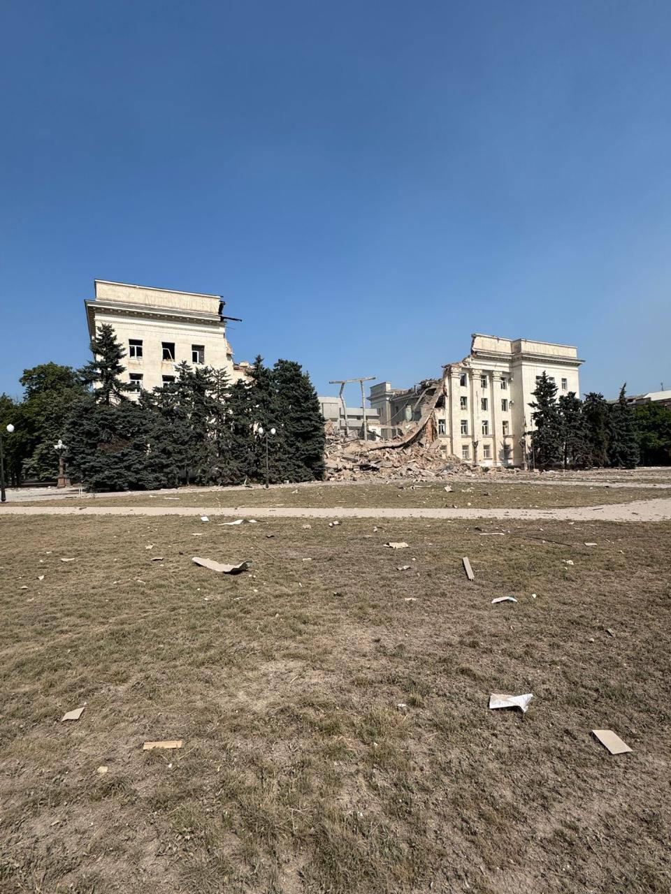 Russians destroyed the Kherson Regional Military Administration ...