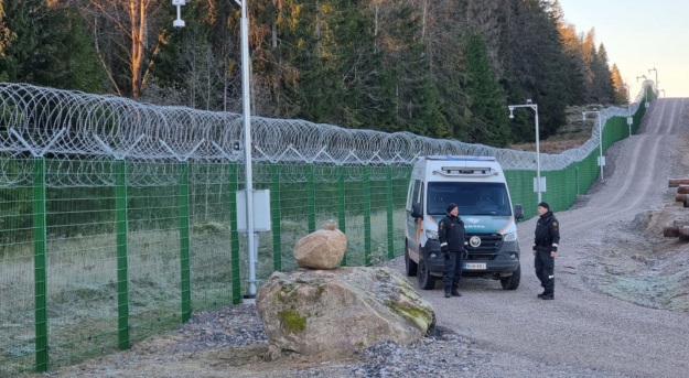 Finland: Finland has completed construction of test section of fence on ...