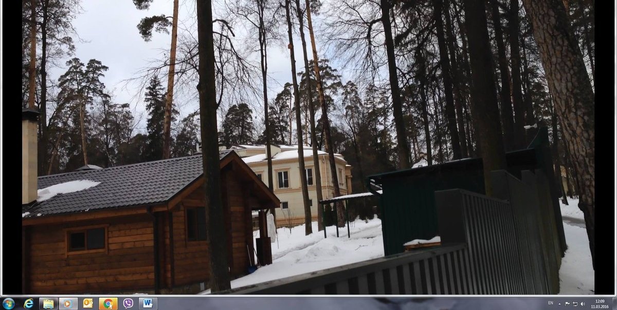 Azarov's mansion Rublevka: Azarov registered "modest" mansion in Moscow ...
